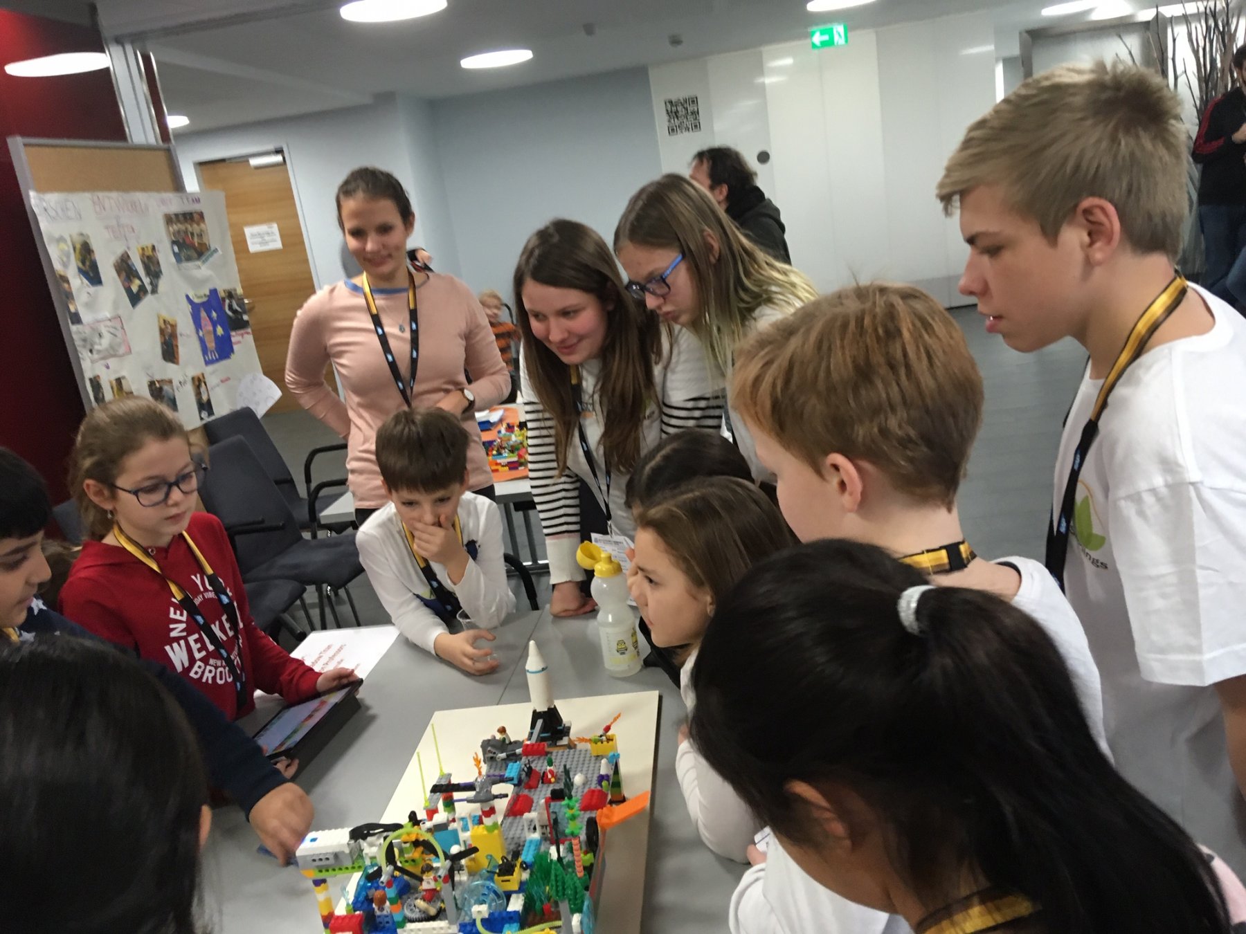 » Spannende Stunden bei der „First Lego League“ und „First Lego League ...